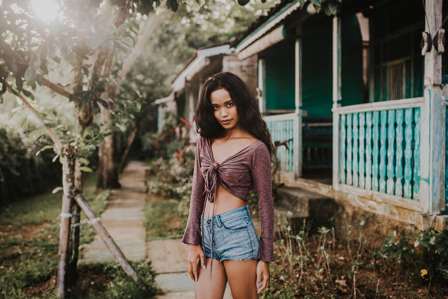 Putri Cinta Bali Portrait Photoshoot With Beautiful Model